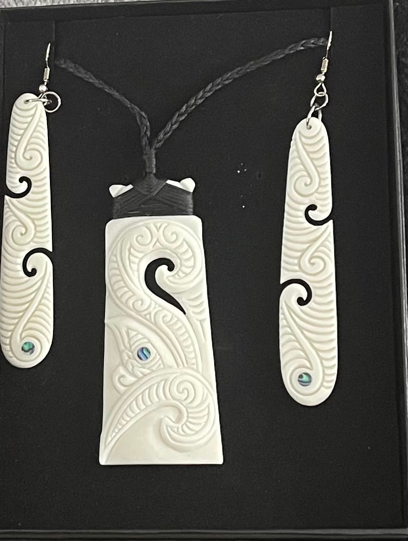 Bone Toki - Bone Necklace - Bone Jewellery – An Eye 4 Art