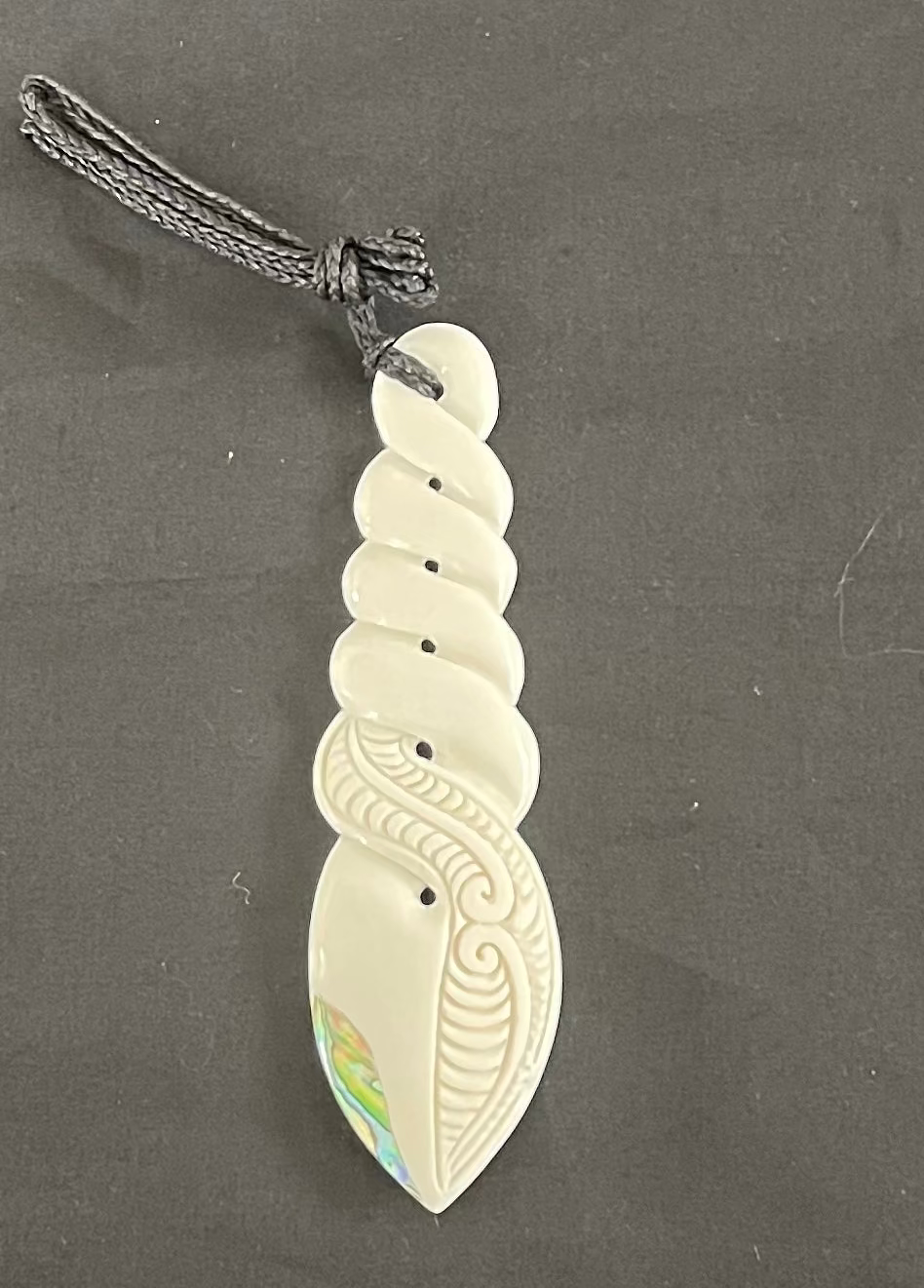 Hei Tiki Necklace - Bone Carved Necklace - Maori Twist – An Eye 4 Art